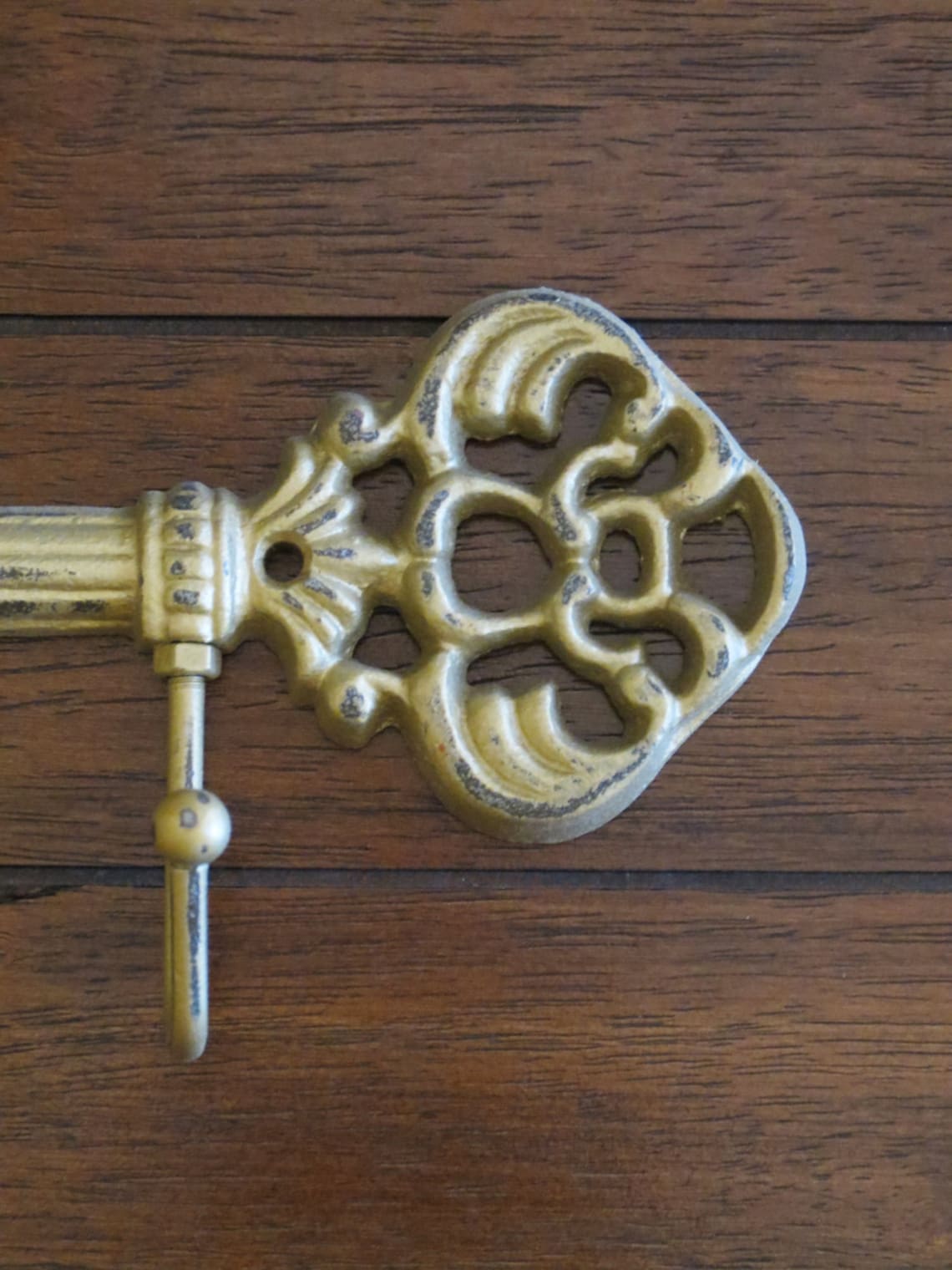 Antique Gold Key Holder / Skeleton Key Rack / Cast Iron Wall - Etsy