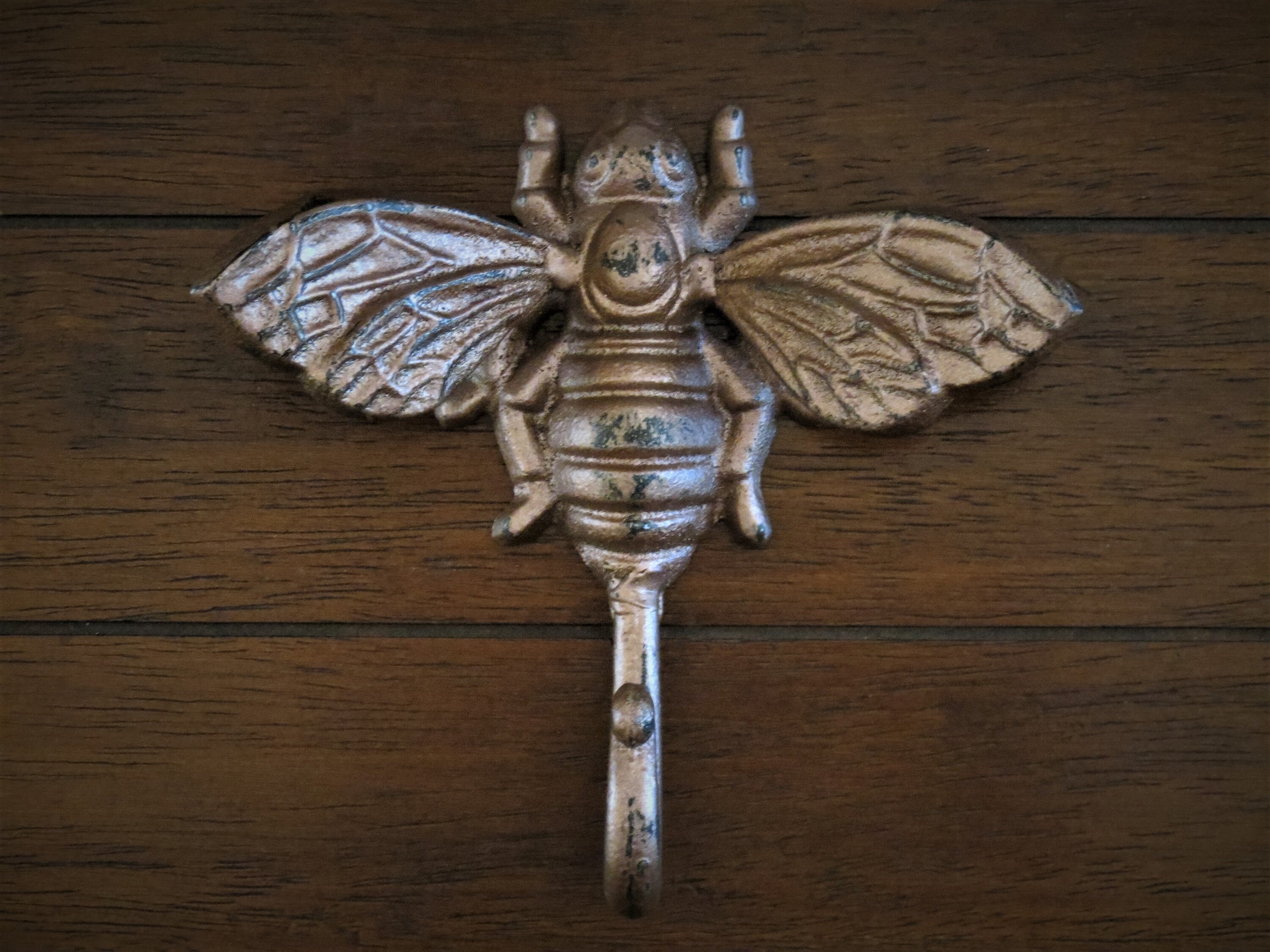 Bee Wall Hook / Cast Iron Hanger / Aged Copper or Pick Color / | Etsy
