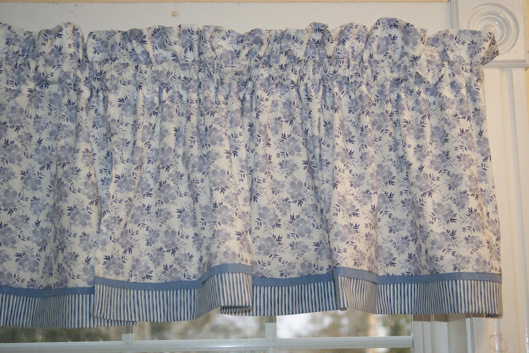 Periwinkle Lavender Floral Valance White 17 X 44 Curtain Window ...
