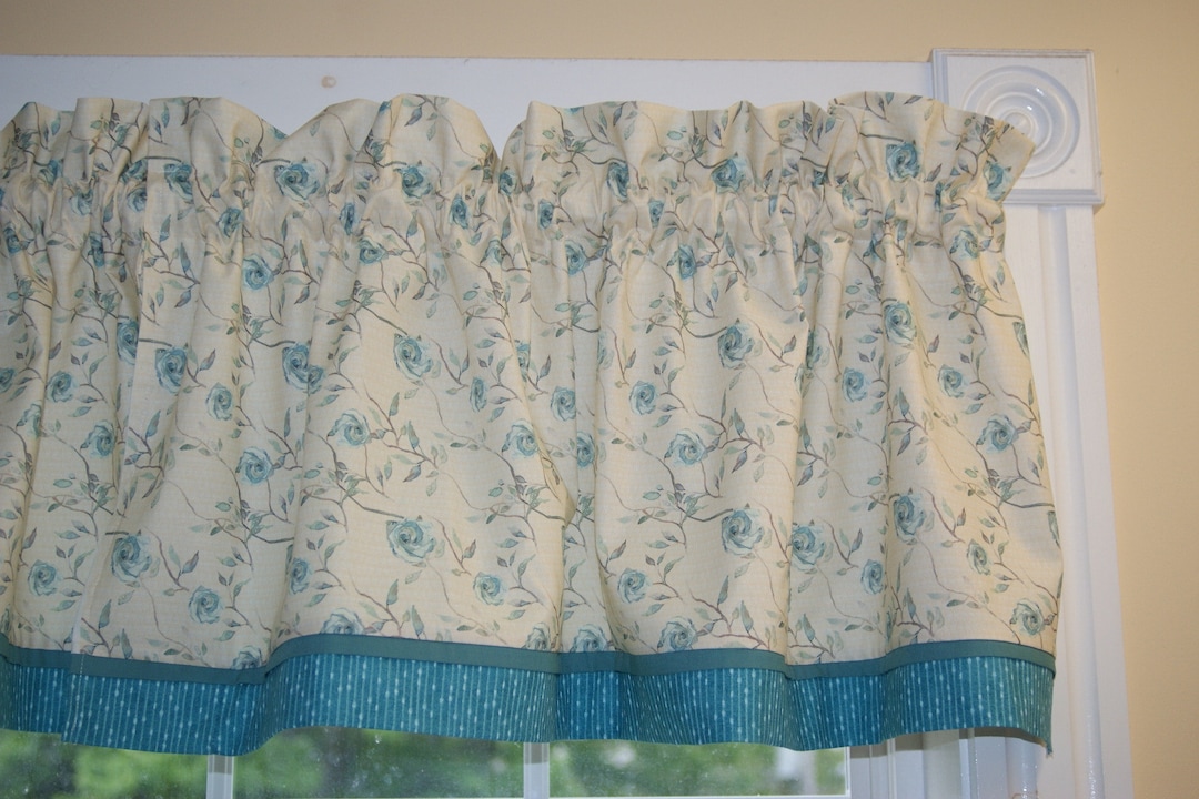 Teal Green White Beige Valance Parchment Floral Bloom Beautiful Shell ...