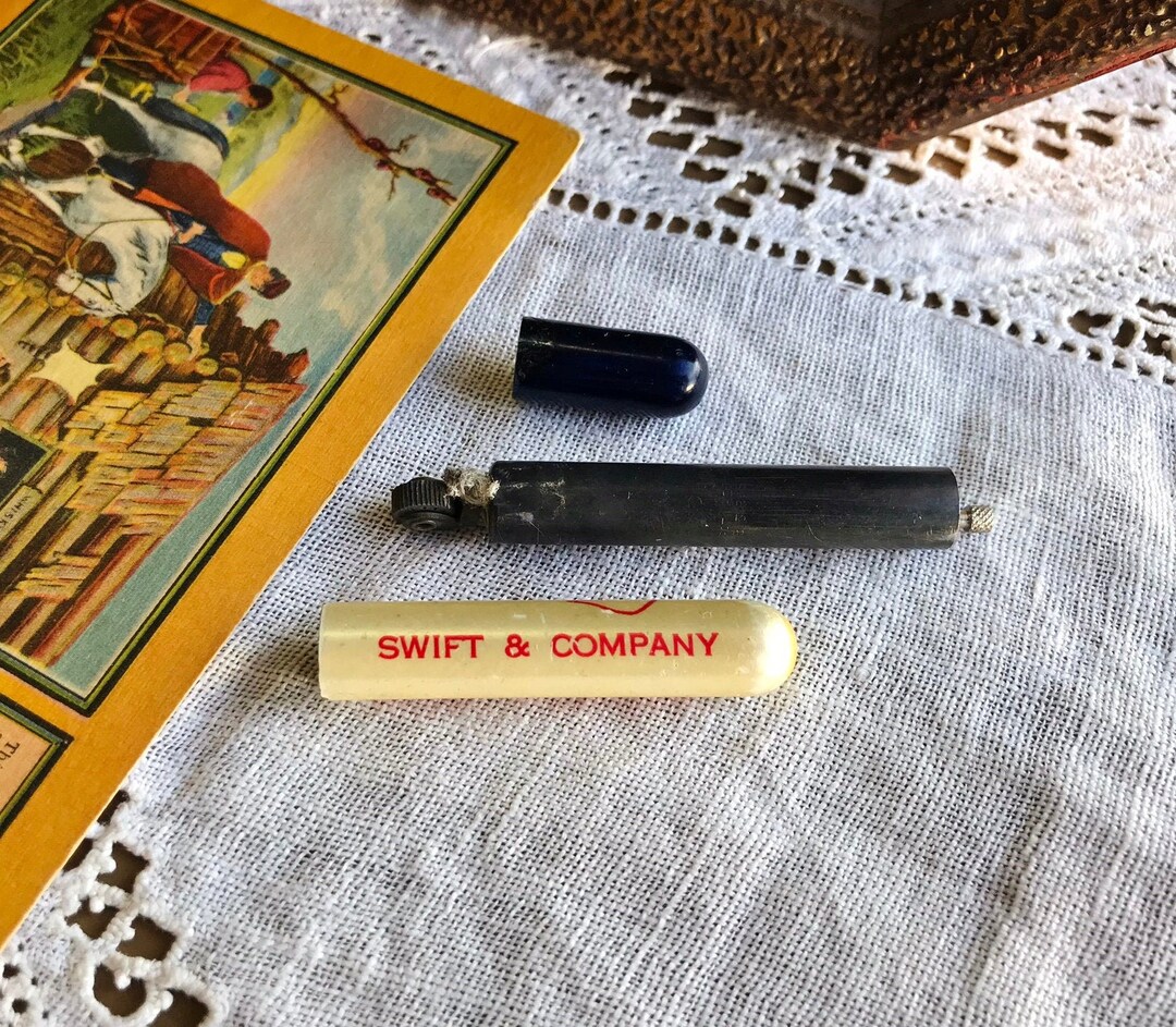 Vintage TUBE LIGHTER From Swift & COMPANY, Corporation Christmas Gift ...