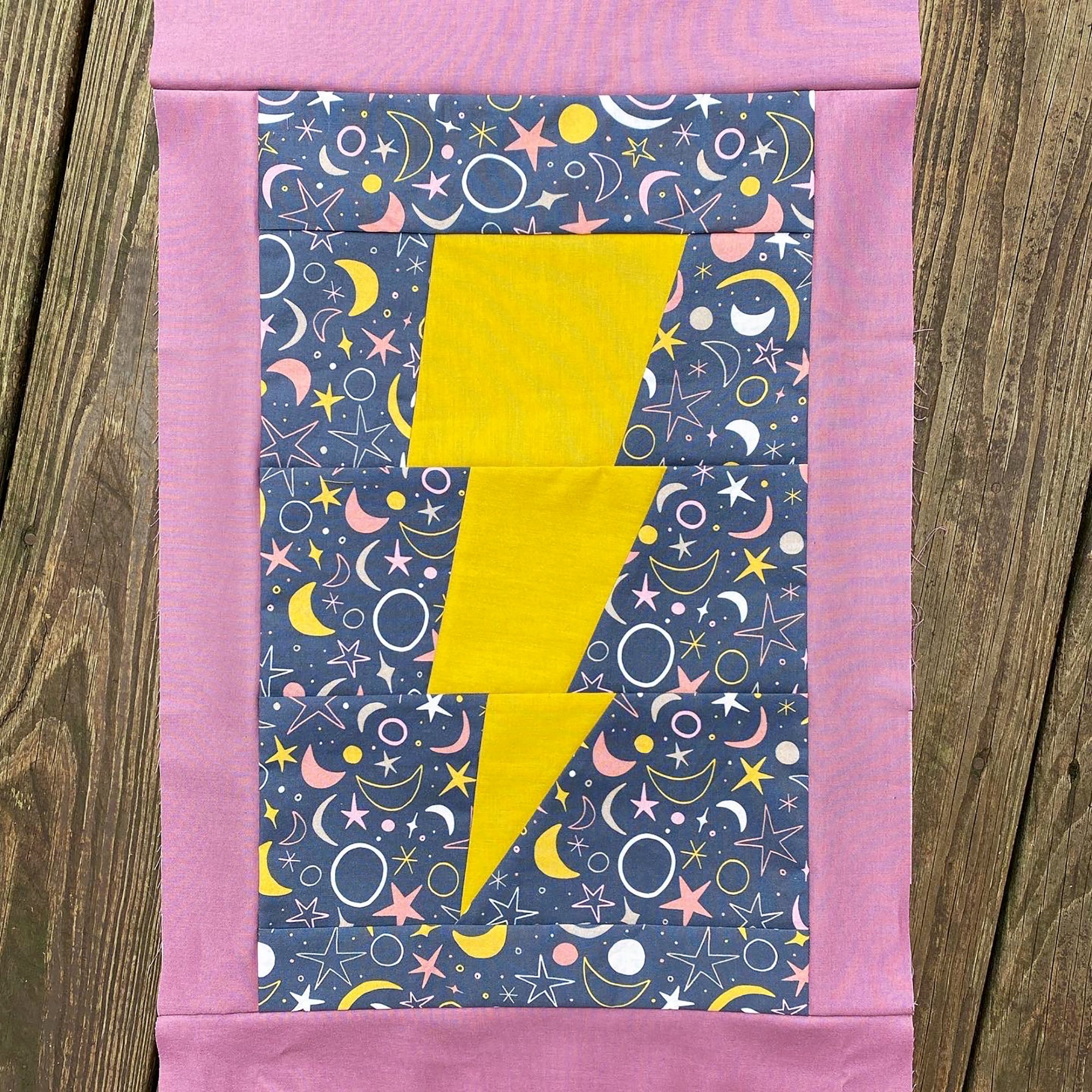 Lightning Bolt Superhero Mini Wall Hanging Quilt Pattern PDF Quilt ...