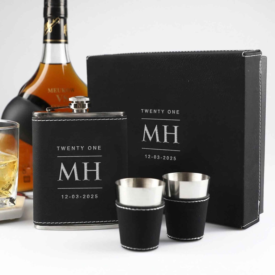 Personalised Hip Flask Gift Set – Custom Engraved Black Leatherette ...