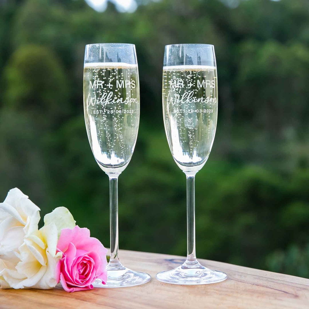Couple's Name Anniversary Champagne Flutes - Personalised Engraved ...