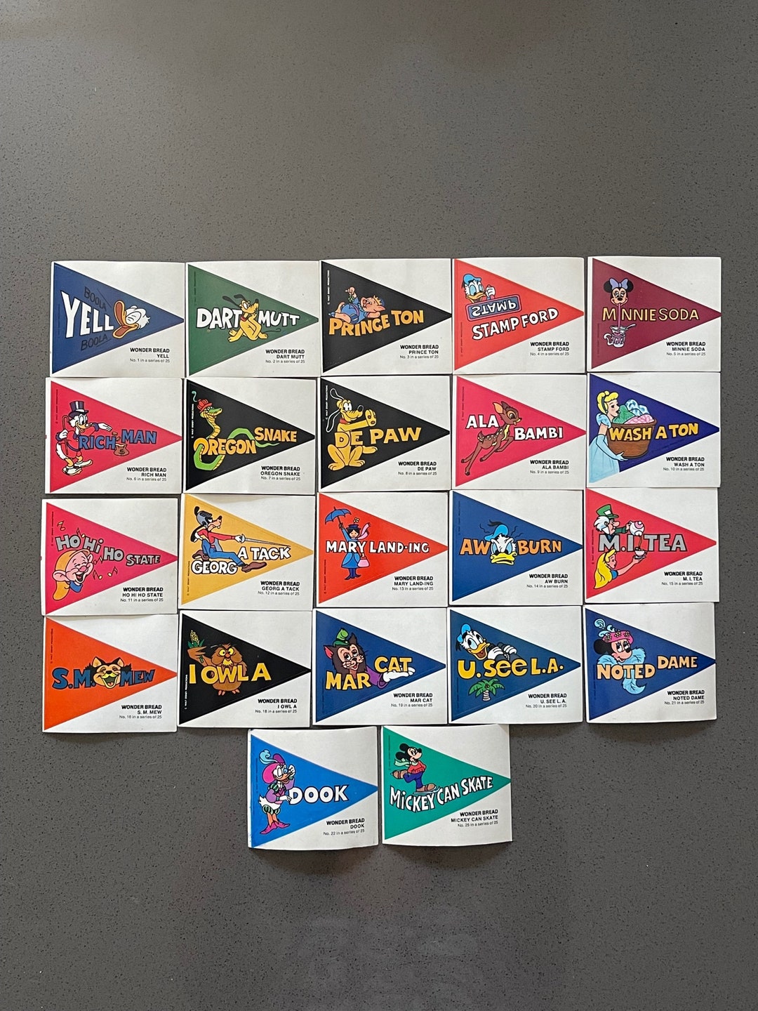 Set of 22 Vintage Wonder Bread Disney Themed Colligate Pennant Stickers ...