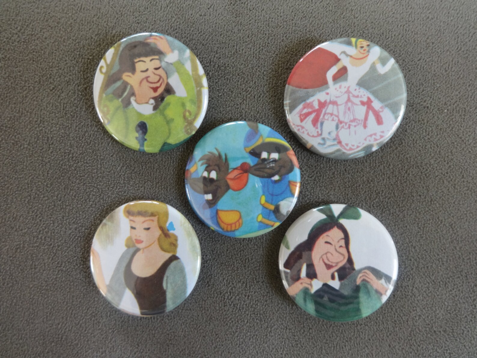 Vintage 1970's Cinderella Button pin 5 Piece Set | Etsy