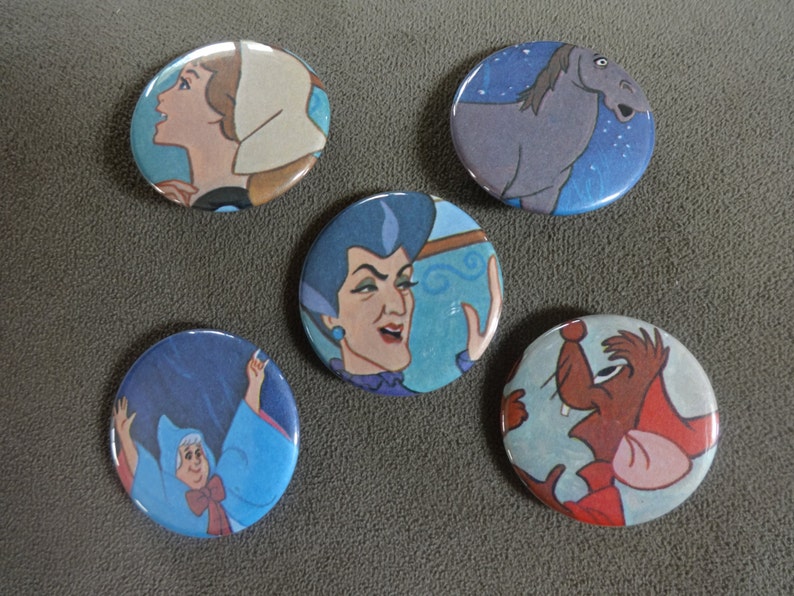 Vintage 1970's Cinderella Button pin 5 Piece Set - Etsy