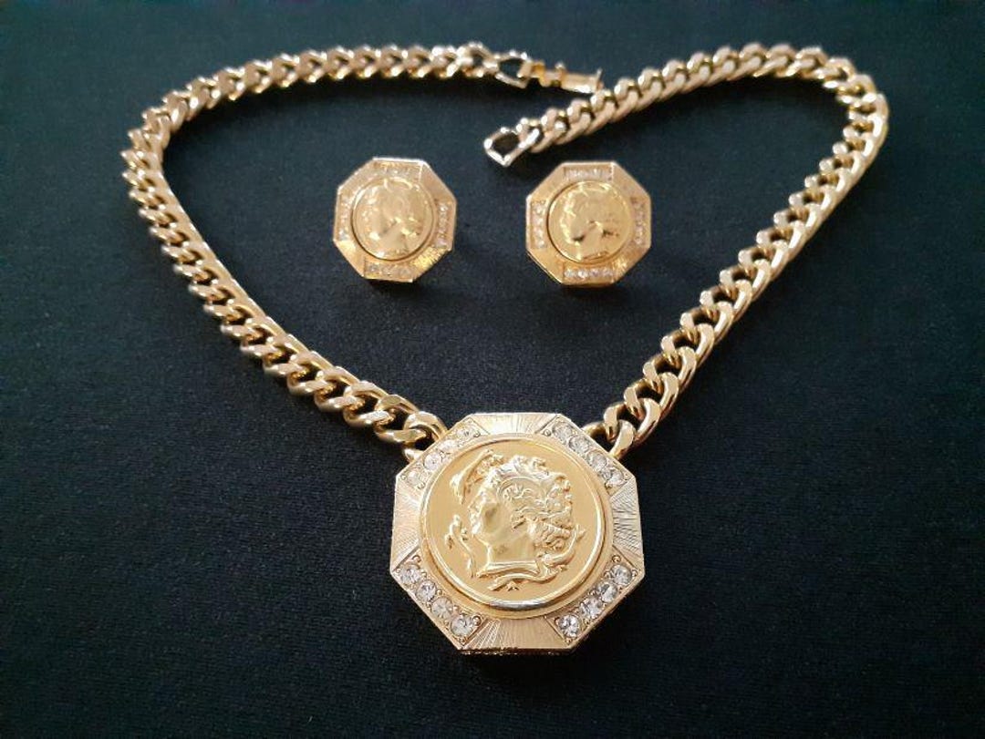 Vintage Gold Tone Metal Miami Curb Link Chain and Crystal Accents Roman ...