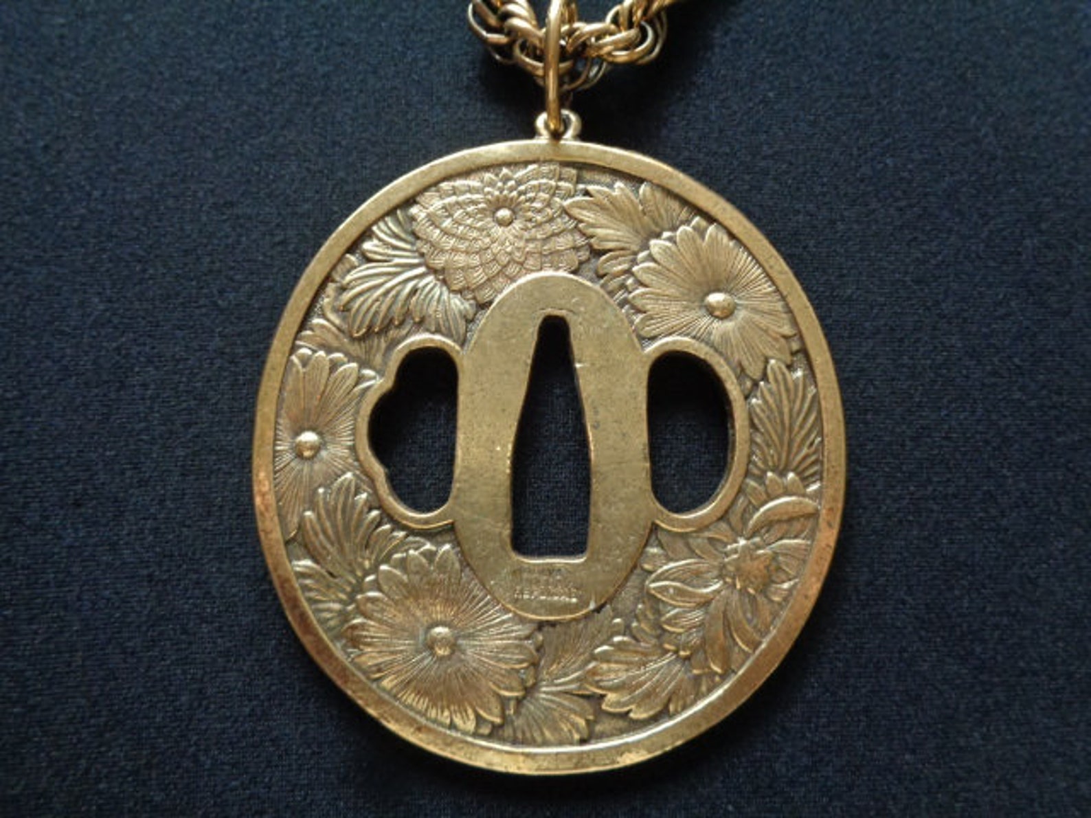 Alva Museum Replicas Asian Japanese Kanji Symbols Tsuba Katana Sword ...