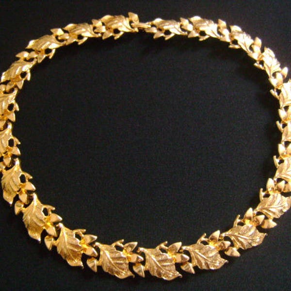 Collar Necklace - Etsy