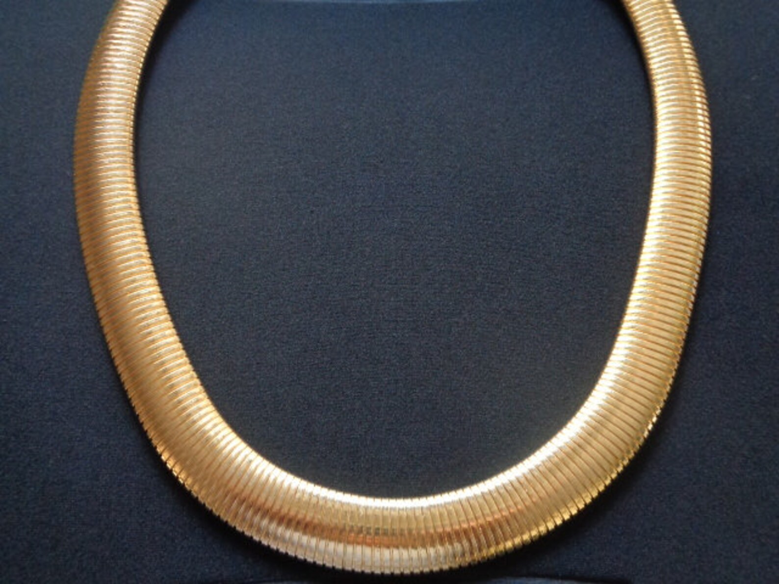 Gorgeous RETRO Mod Vintage Accessories Shiny Gold Tone Metal - Etsy