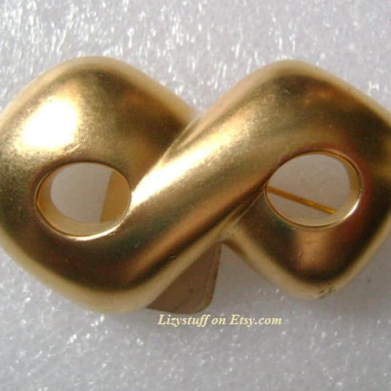 Erwin Pearl Brooch - Etsy