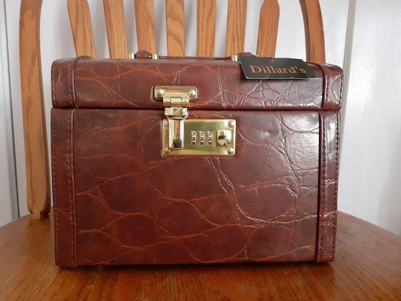 Vintage Dillard's Brown Crocodile Alligator Embossed Pattern Leather ...
