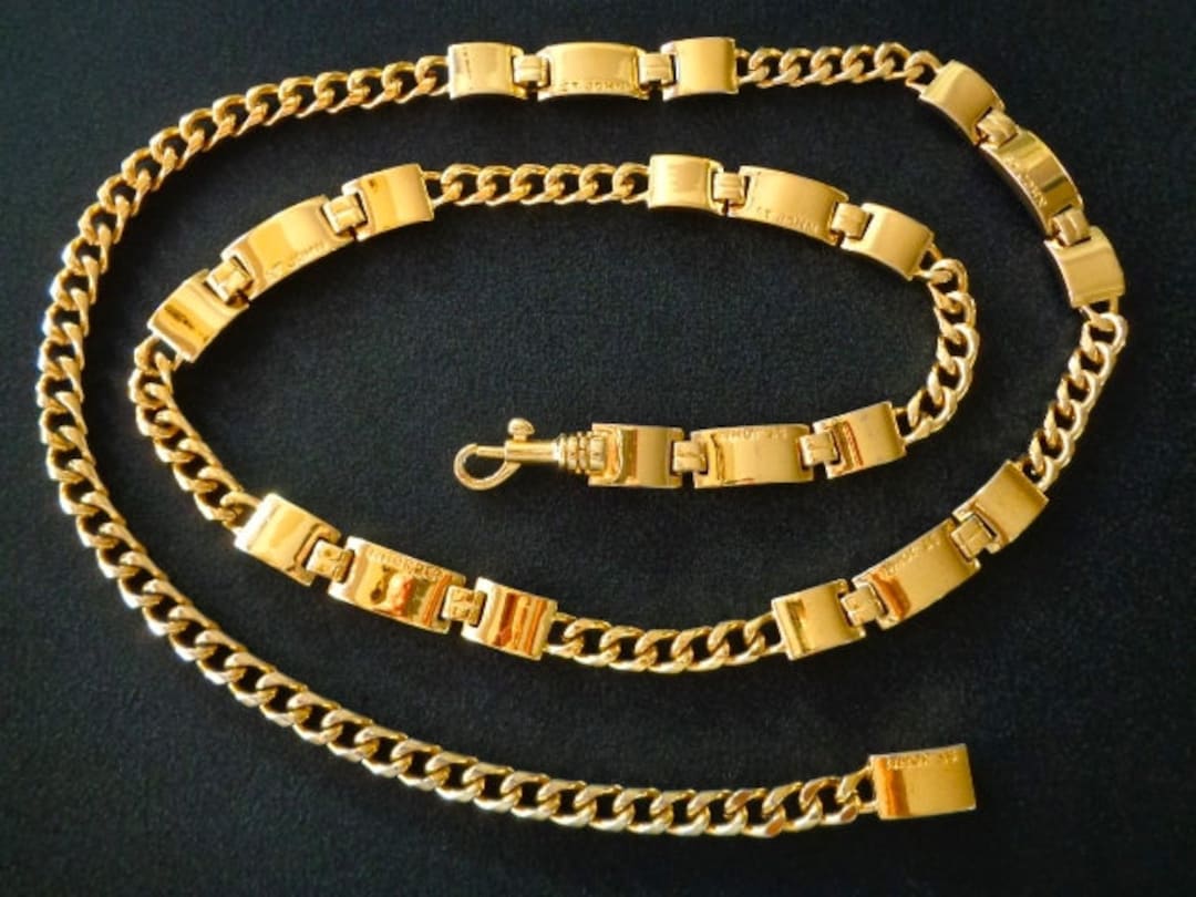 Fabulous ST. JOHN Accessories Yellow Gold Tone Metal Classic Miami Link ...