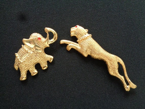 Lot 2 Piece Wild Animals Cougar Puma Panther or Crouching | Etsy