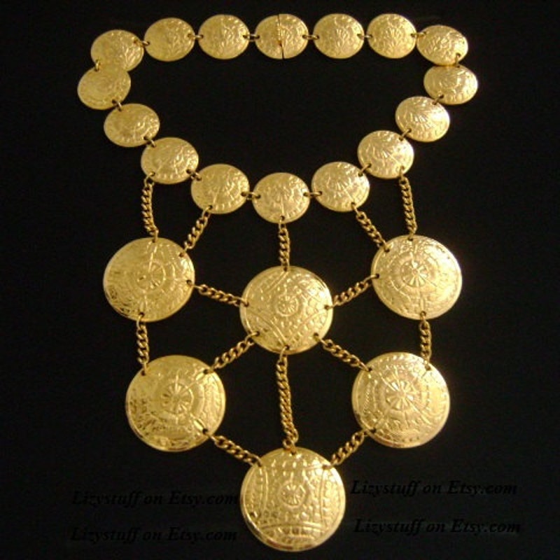 Medallion Jewelry - Etsy