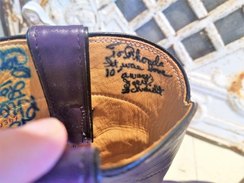 Vtg SIGNED Boots, Signed Randy Travis, Sammy Kershaw, Gene Watson ...