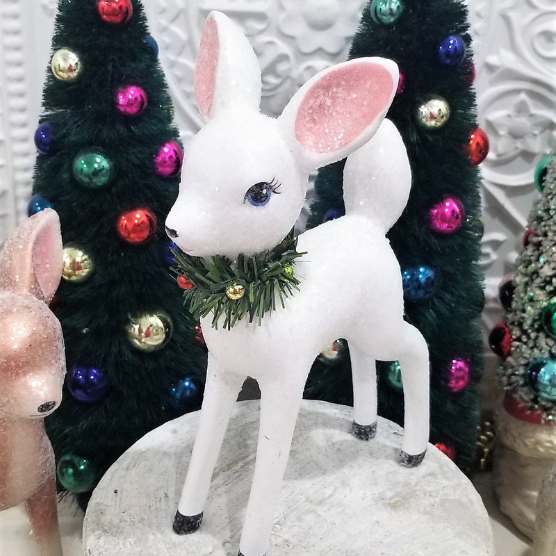 Kitschy Deer Christmas - Etsy