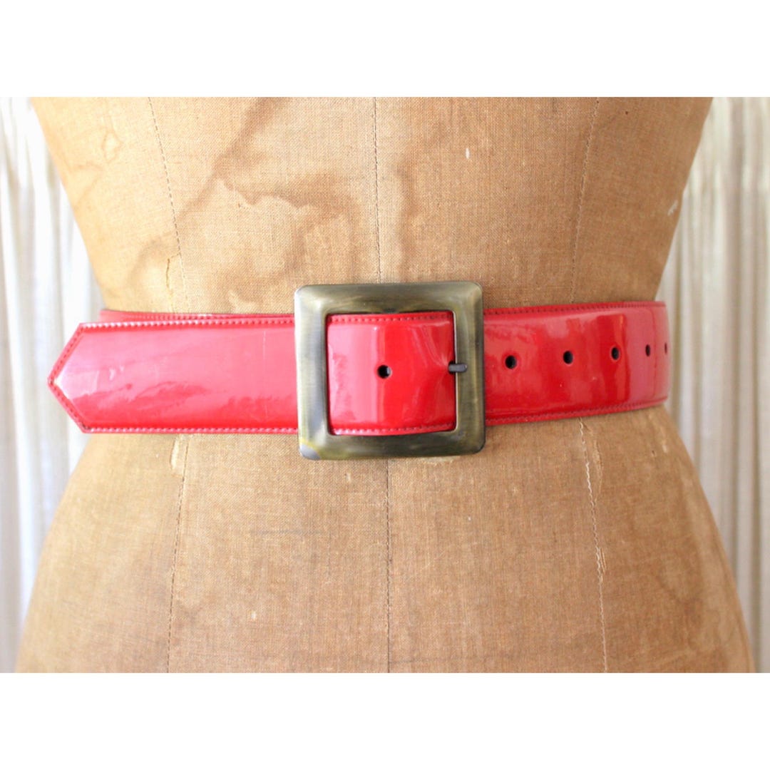 Vintage 1950s Red Patent Leather Belt / 50s Shiny Red Vinyl Cinch Belt ...