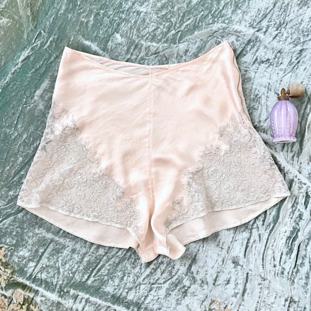 Vintage 1930s Silk and Lace Tap Pants / 30s Pink Silk Tap Panties With ...