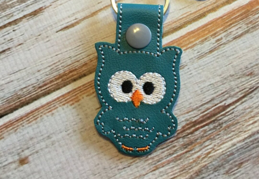 Owl Key Chain - Owl Keychain - Bird Keychain - Forest Animal Keychain ...
