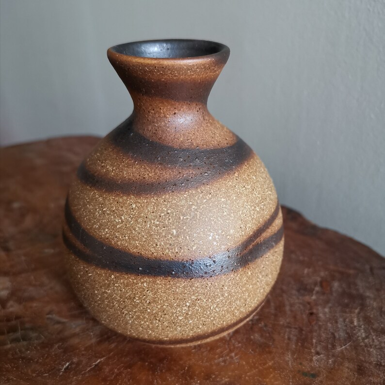 Japanese Vase Hidasuki Bizen Ware, Oriental Red Clay Mark With Burnt ...