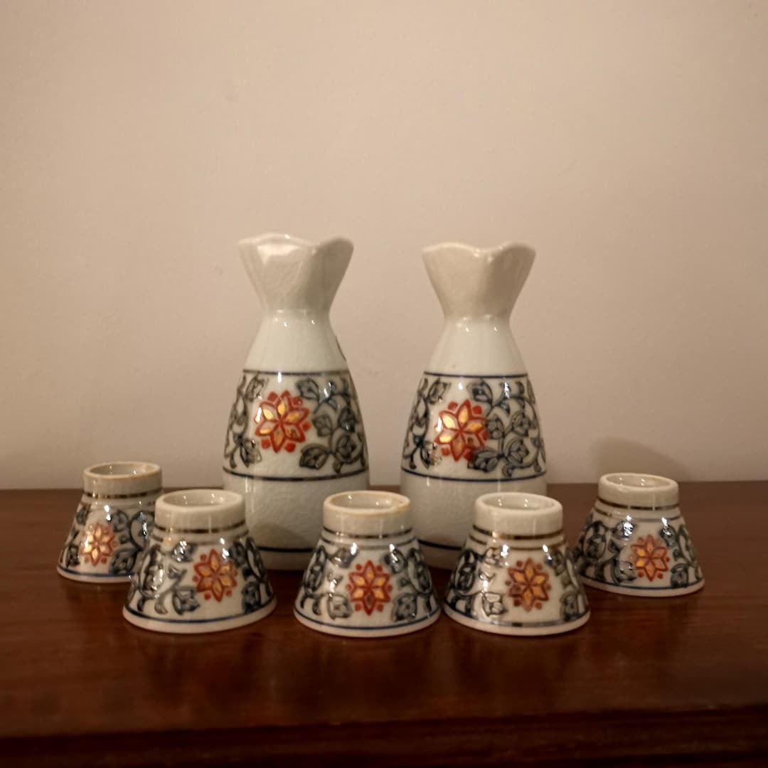 Vintage Sake Set, Japanese Sake Bottle, Sakazuki, Japanese Tokkuri ...