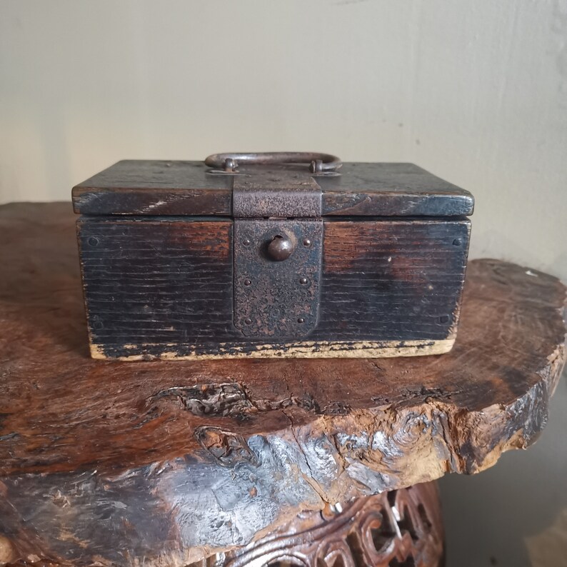 Antique Japanese Wood Box, Japanese Antique Zenibako, Handforged Nails ...