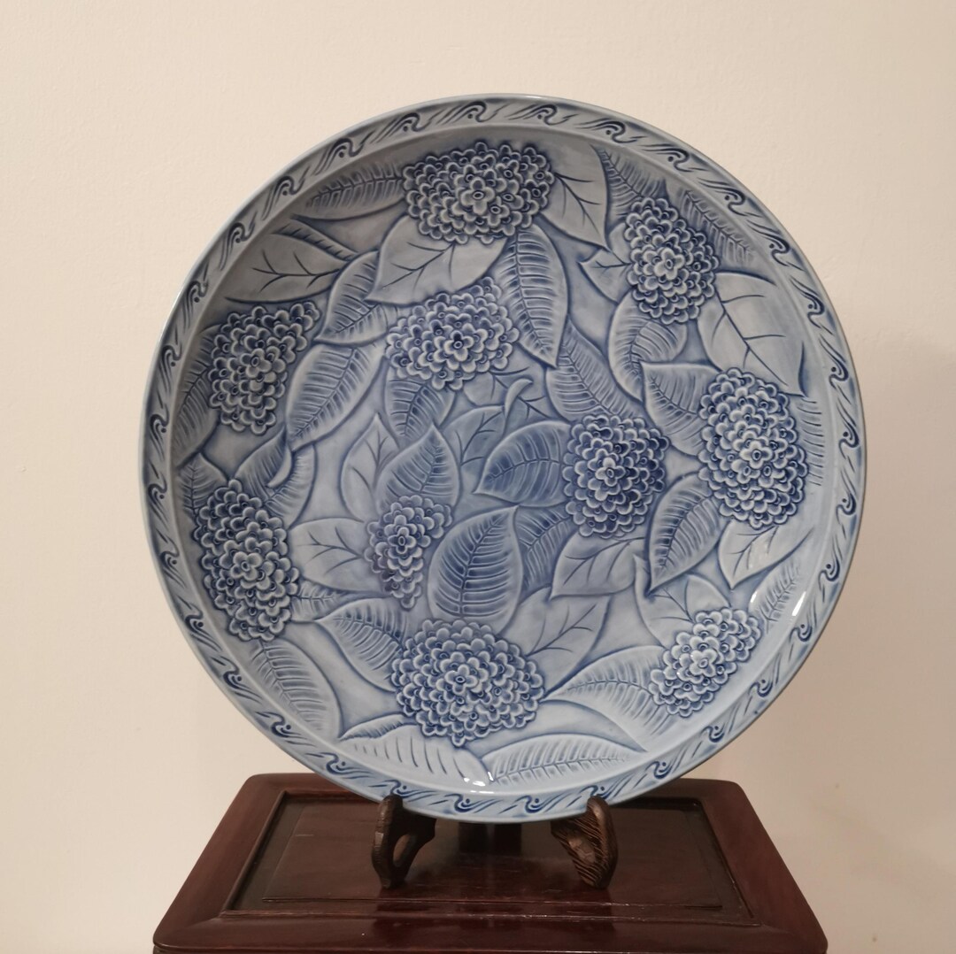 Hydrengia Plate Japanese Vintage Imari Ware Blue Flowers Design ...