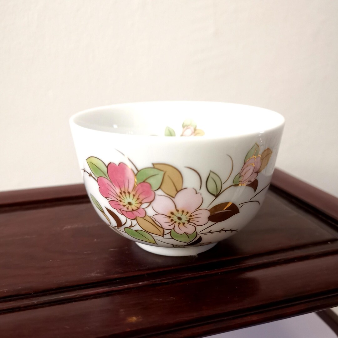 Vintage Japanese Yunomi Teacup: Summer Flowers Porcelain Green Tea Cup ...