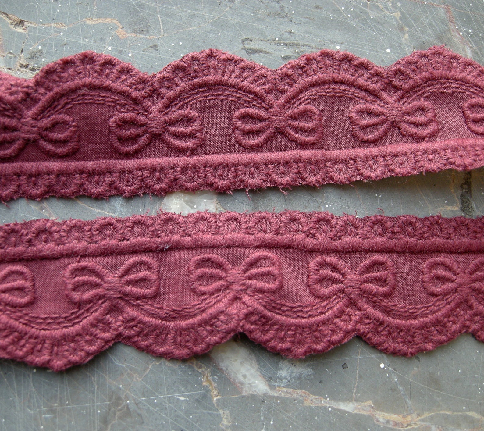 Scalloped Edge Broderie Anglaise Lace Bordeaux/merlot Red Colour Cotton ...