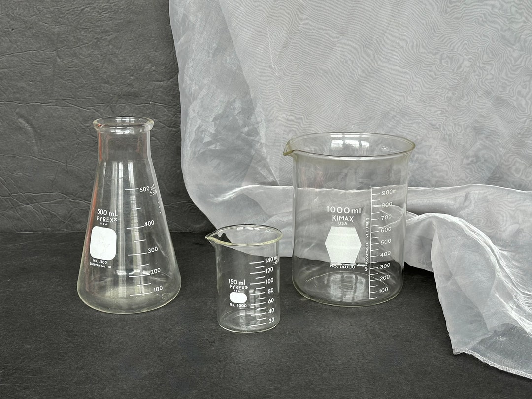 Vintage Chemistry Lab Glass Beakers for Unique Barware or Trio ...