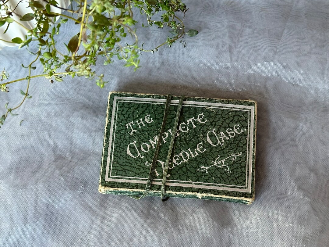 Antique Victorian Sewing Needle Case With Superior Egg Eyed Needles ...