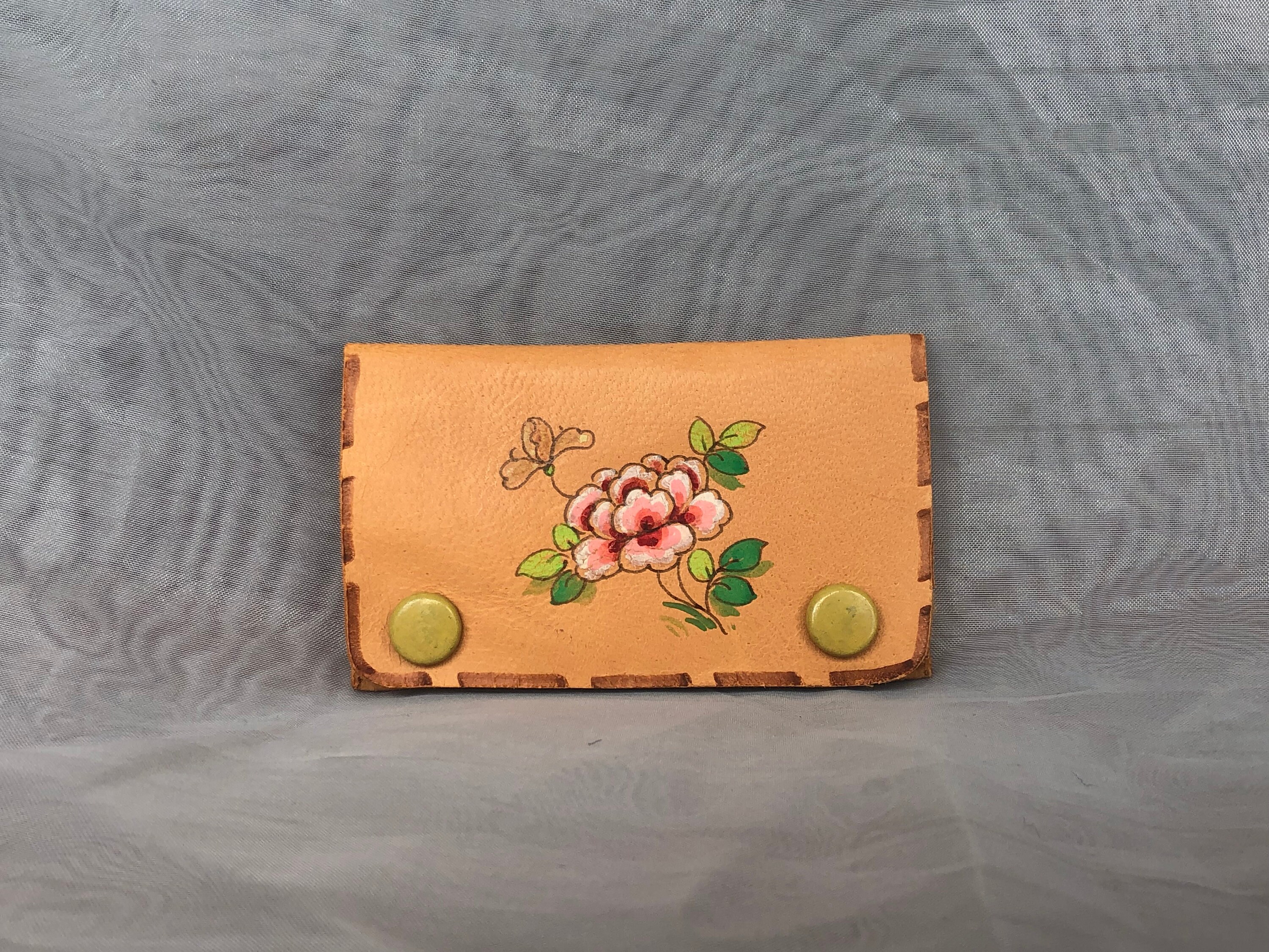 Peri Lusta Vintage Sewing Kit Stocking Mending Thread in Leather Case ...