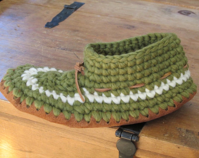 Wool Padraig Slippers - Etsy Canada