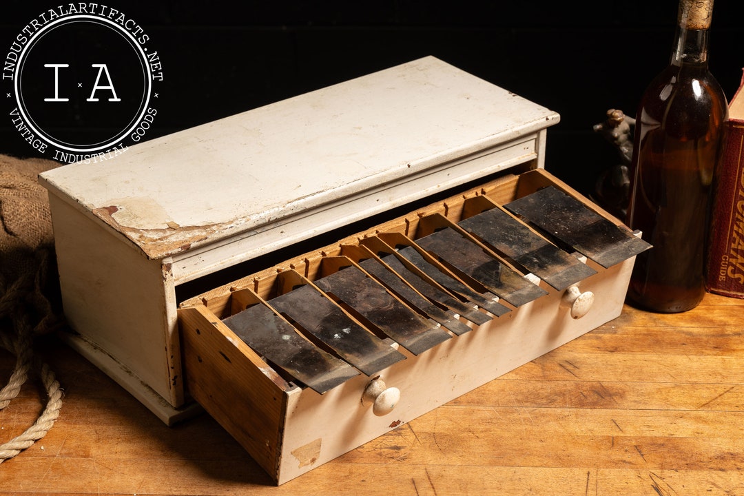 Early 20th Century Label Box - Etsy