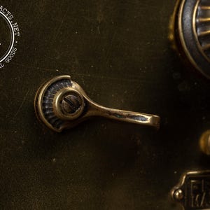 Antique "masterpiece" 6F6 5-tube Table Radio by Freshman - Etsy