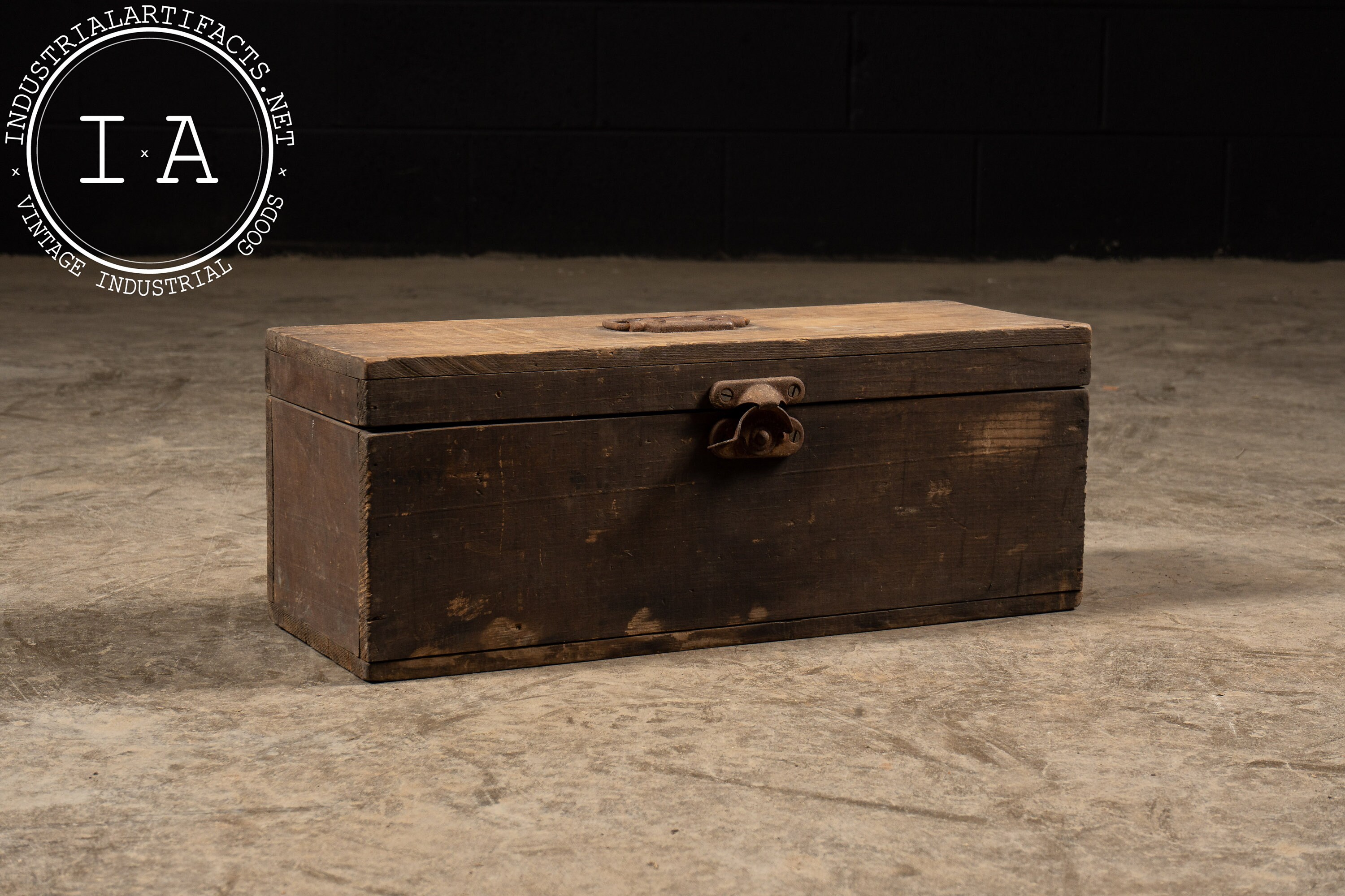 Vintage Tackle Box C. 1951 With Lures - Etsy