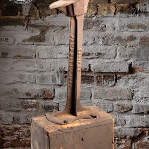 C. 1894 Eclipse Cobblers Anvil on Stand - Etsy