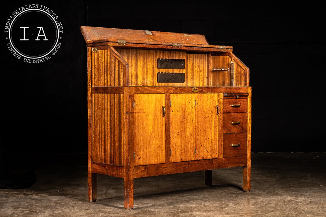 C. 1930 Woodworkers Bench by Moore Tool - Etsy