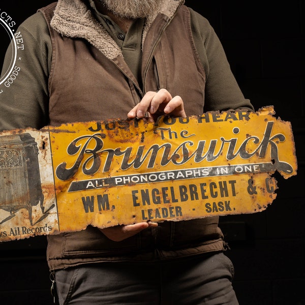 Antique Phonograph - Etsy