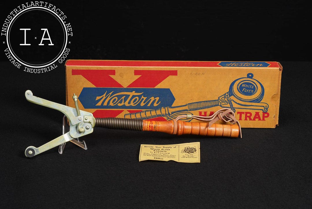Vintage Western Hand Trap With Box and Insert - Etsy
