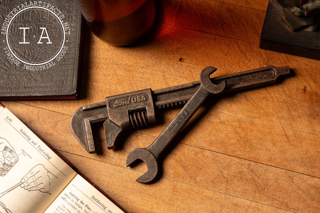Set of Two Vintage Ford Wrenches - Etsy