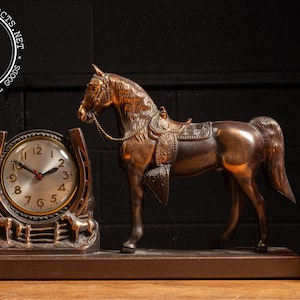 Vintage Sessions Equestrian Copper Clock - Etsy