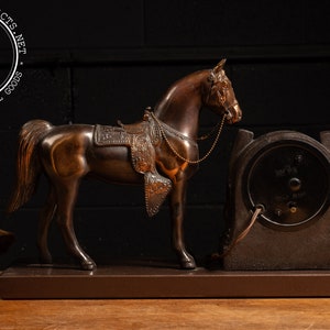 Vintage Sessions Equestrian Copper Clock - Etsy
