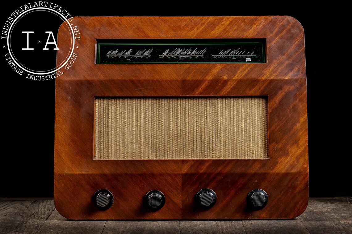 Vintage A122M Radio by Murphy - Etsy