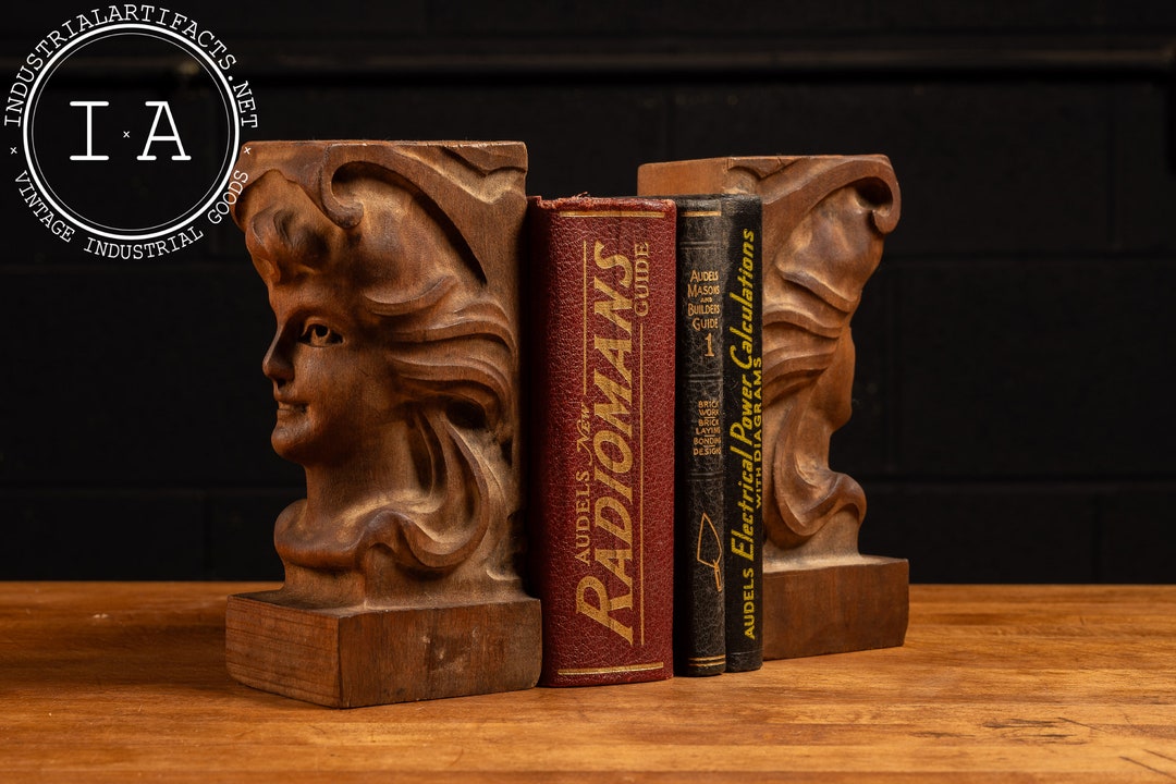 Set of Vintage Figural Bookends - Etsy