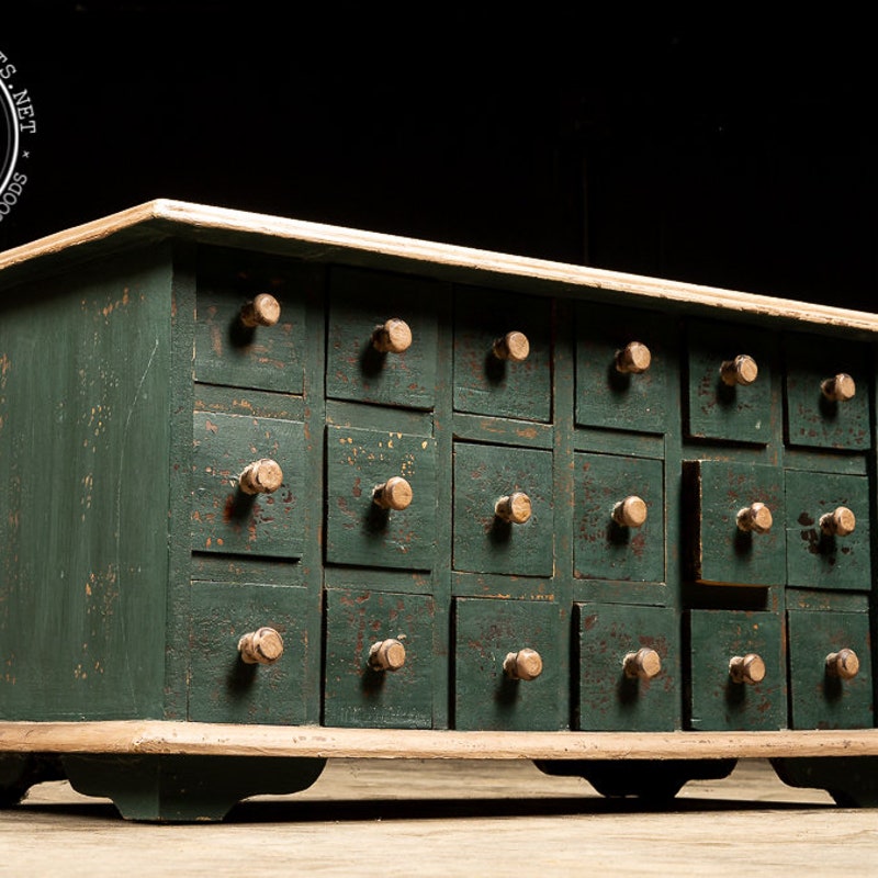 Apothecary Table - Etsy