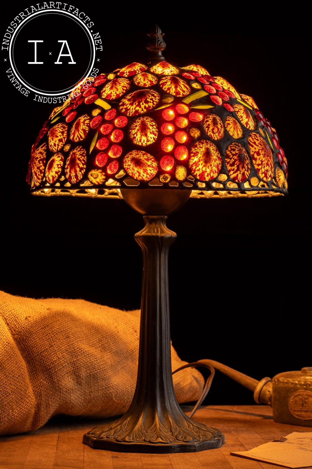 Vintage Richard Hoosin Seashell and Glass Bedroom Lamp - Etsy