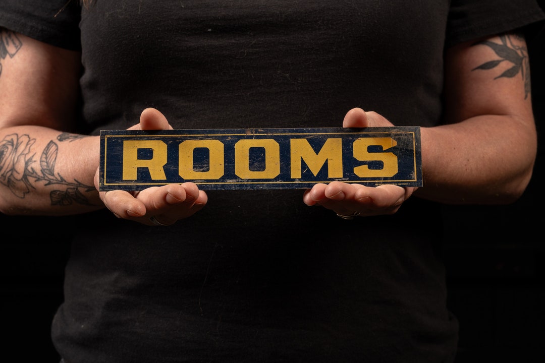 Vintage Tin Rooms Advertising Sign - Etsy